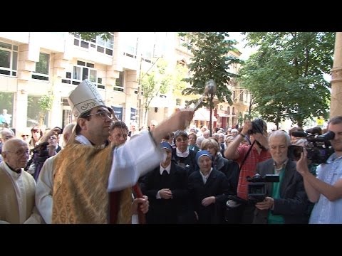 Emléktábla-avatás Farkas Edith tiszteletére | KATTÉKA - katolikus ...